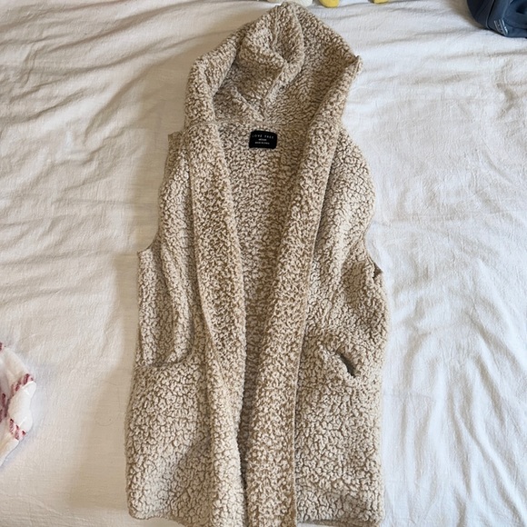 Love Tree | Tops | Furry Love Tree Vest With Hood | Poshmark